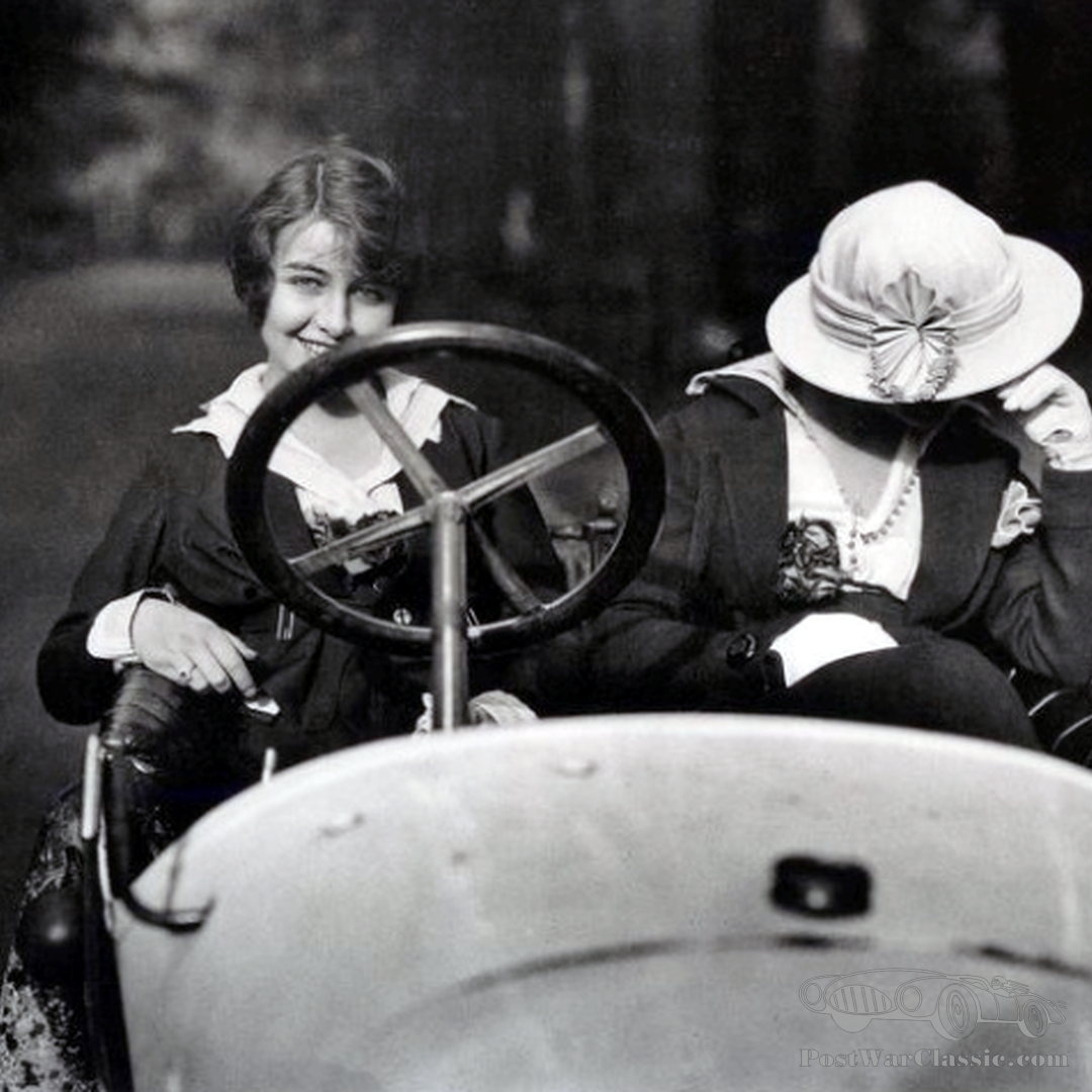 Lartigue's ladies, the Indy 500, a Figoni mystery, and more ...