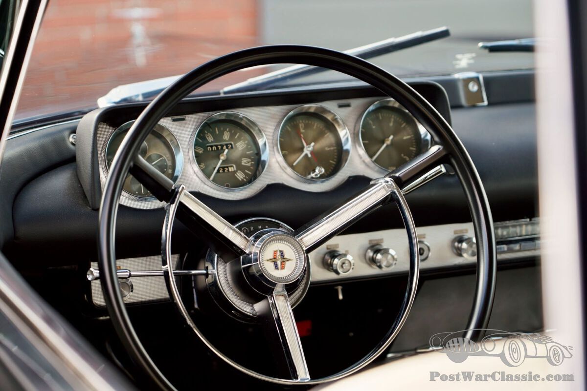 Car Continental Mark II 1956 for sale - PostWarClassic