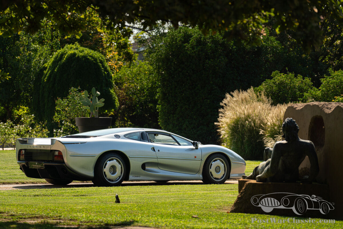 Car Jaguar XJ 220 1993 for sale - PostWarClassic